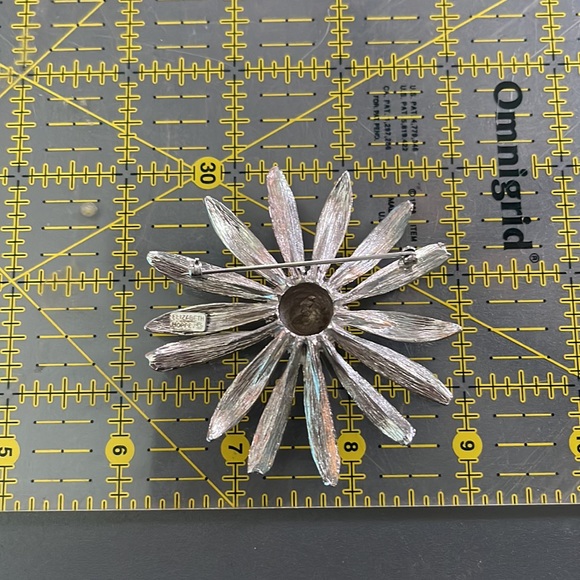 Elizabeth Morrey | Jewelry | Vintage Elizabeth Morrey Signed Floral ...